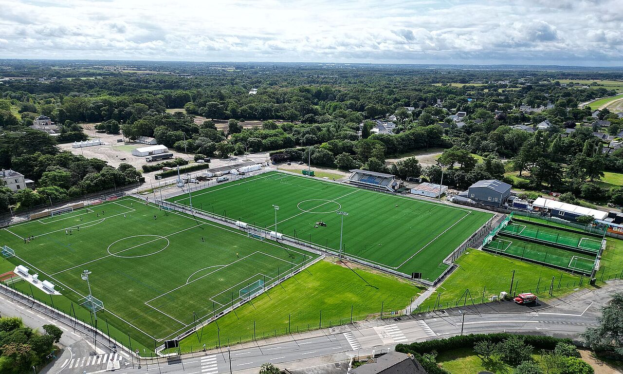 Inauguration du stade municipal Joseph Nauleau : des terrains de foot ...